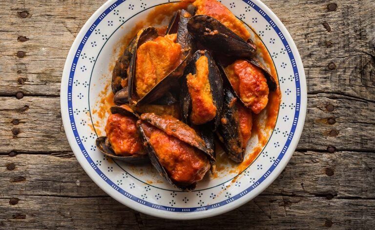 25 famous Turkish foods you should try when visiting Turkey - Enjoy Turkiye