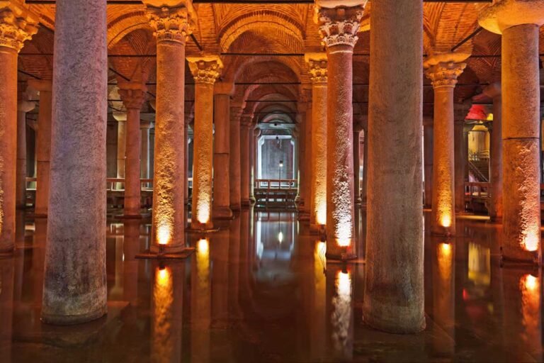 24 hours in Istanbul: What to do on a 1-day layover - Enjoy Turkiye